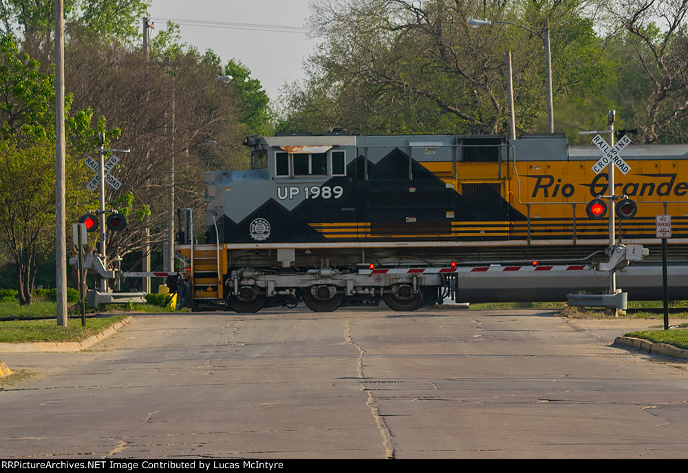 UP 1989 - DRGW Heritage Unit eastbound UP autorack train